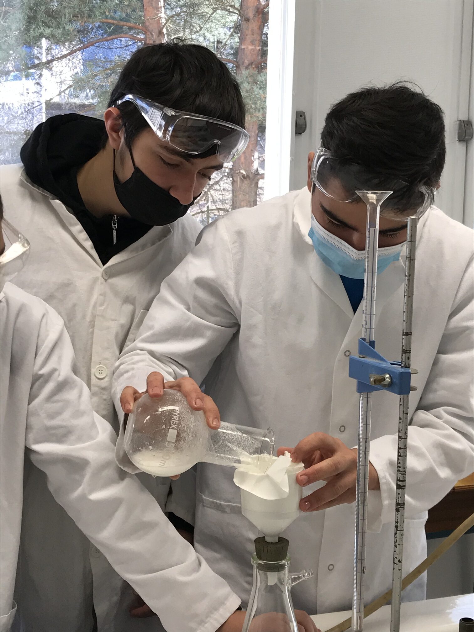 TP Synthèse de l'Aspirine pour les élèves de Seconde GT. - ISVT La Salle – Le Puy-en-Velay